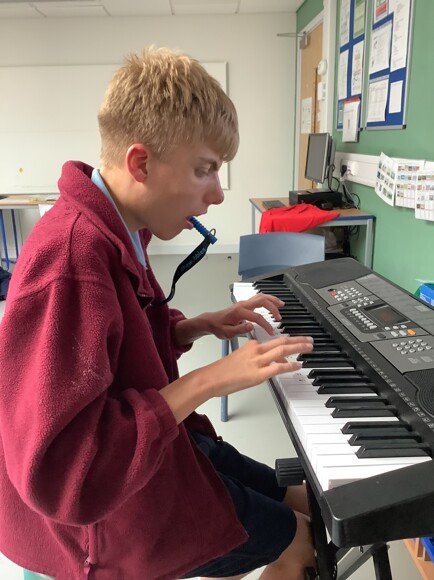 Exploring Musical Instruments - Latest News - Thomas Bewick School